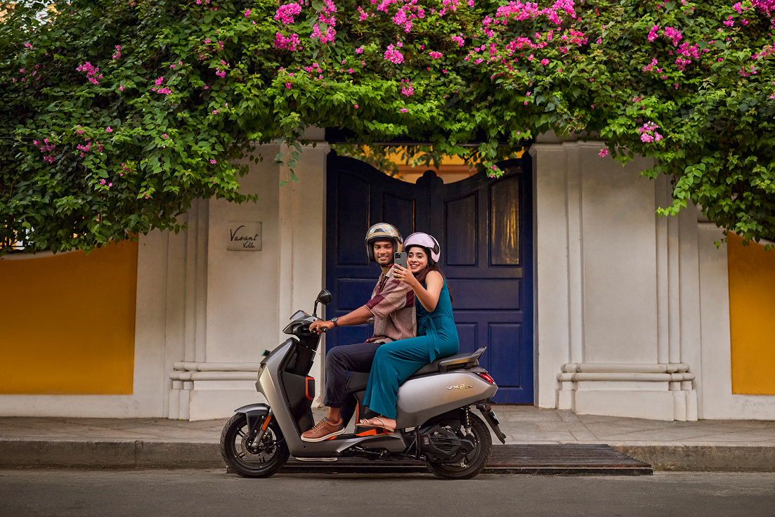 VIDA VX2 Plus Electric Scooter | Long Range, Powerful Ride